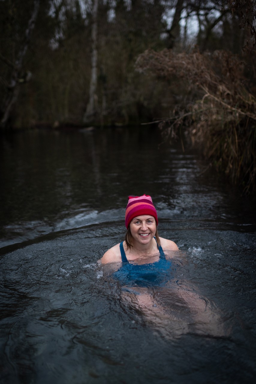 DIY cold water challenge for charity | Crisis UK