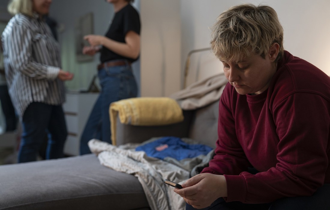 Giving Money To People Experiencing Homelessness Crisis Uk